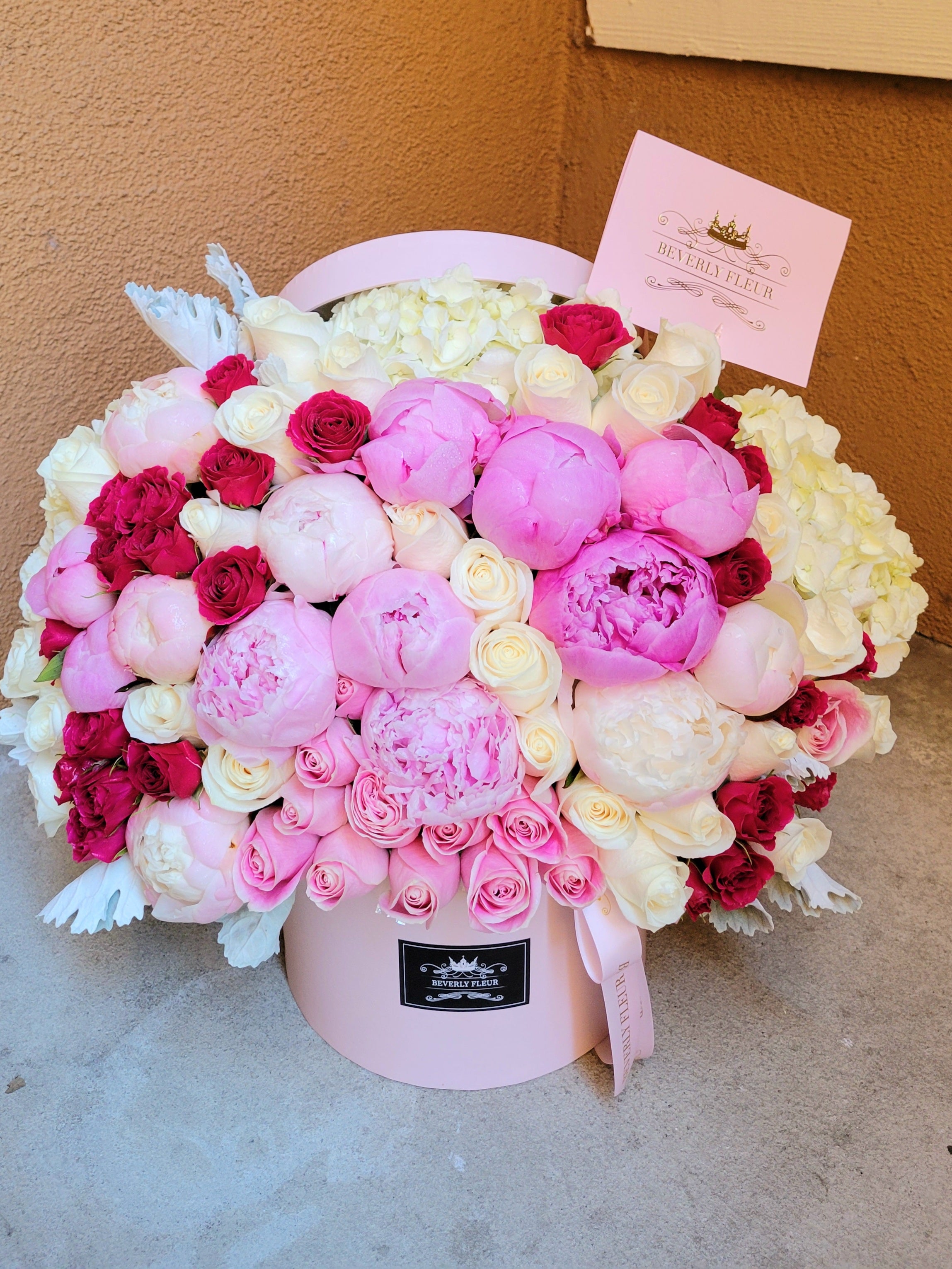 OC Beverly Flowers – Peonies Flowers Box